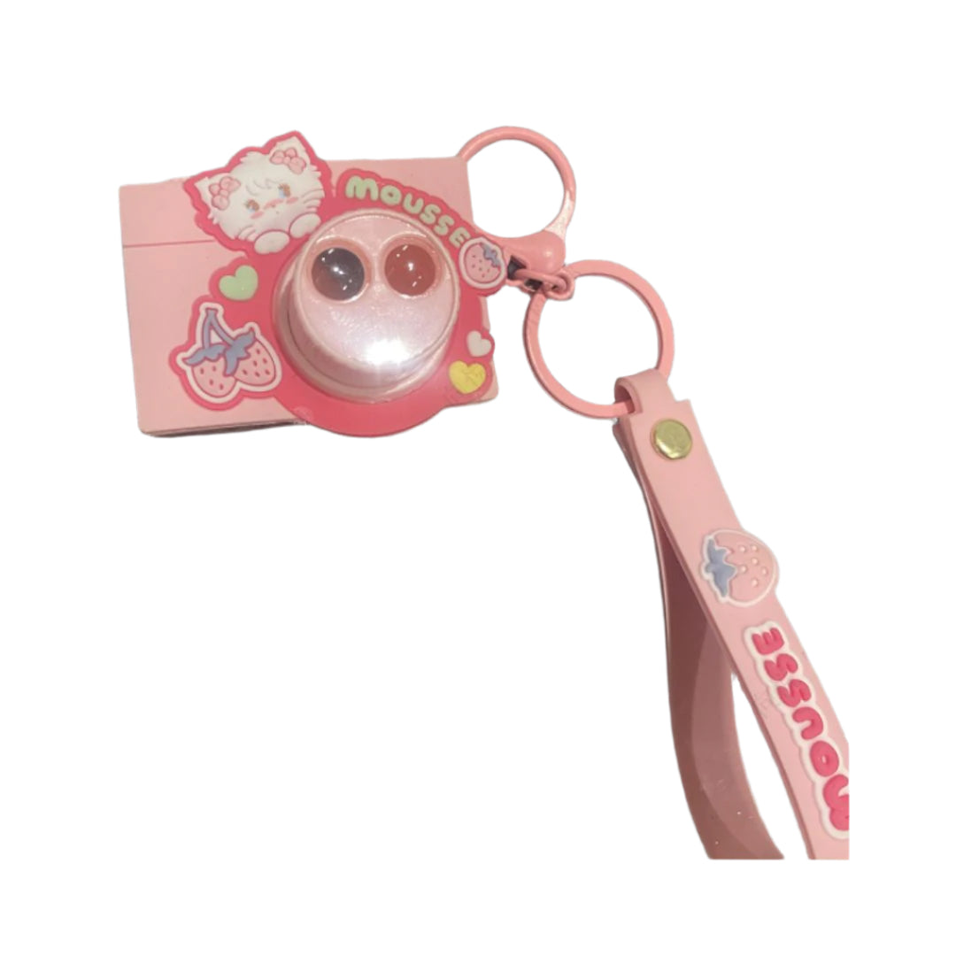 MIKKO Collection Camera LED Light-Up Keychain(Mousse) – Miniso Pakistan